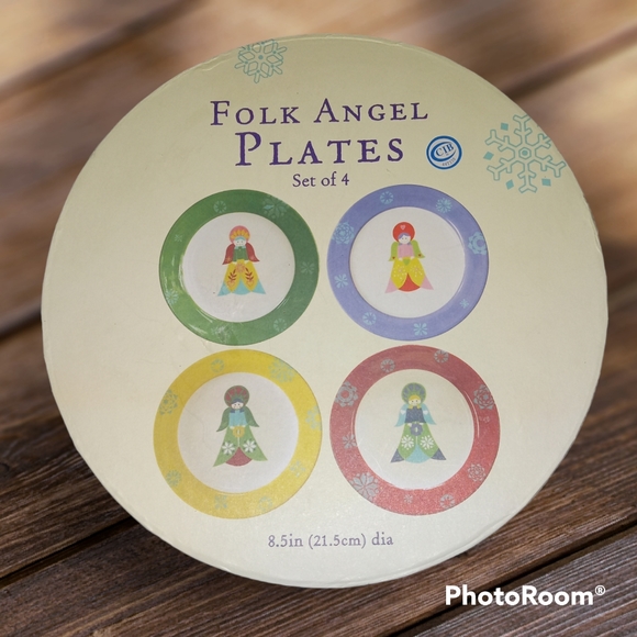Dining | Folk Angel Plates Set Of 4 Christmas Theme | Poshmark